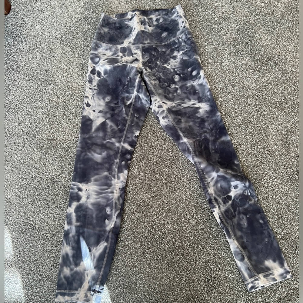 Lululemon 3/4 Leggings Grey Marble - Gem